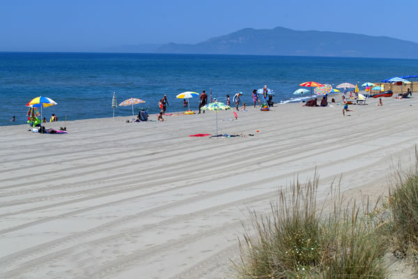 Conheça Capalbio, um burgo com uma paisagem espetacular | Passeios na ...
