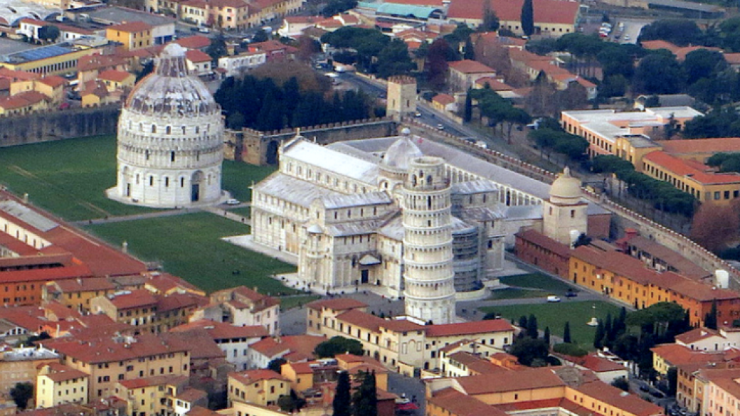 Saiba tudo sobre a Piazza dei Miracoli de Pisa e seus monumentos